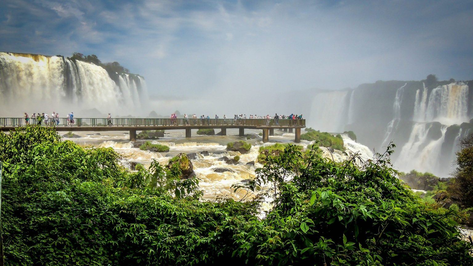 Cataratas y Saltos del Moconá » Begaa Travel